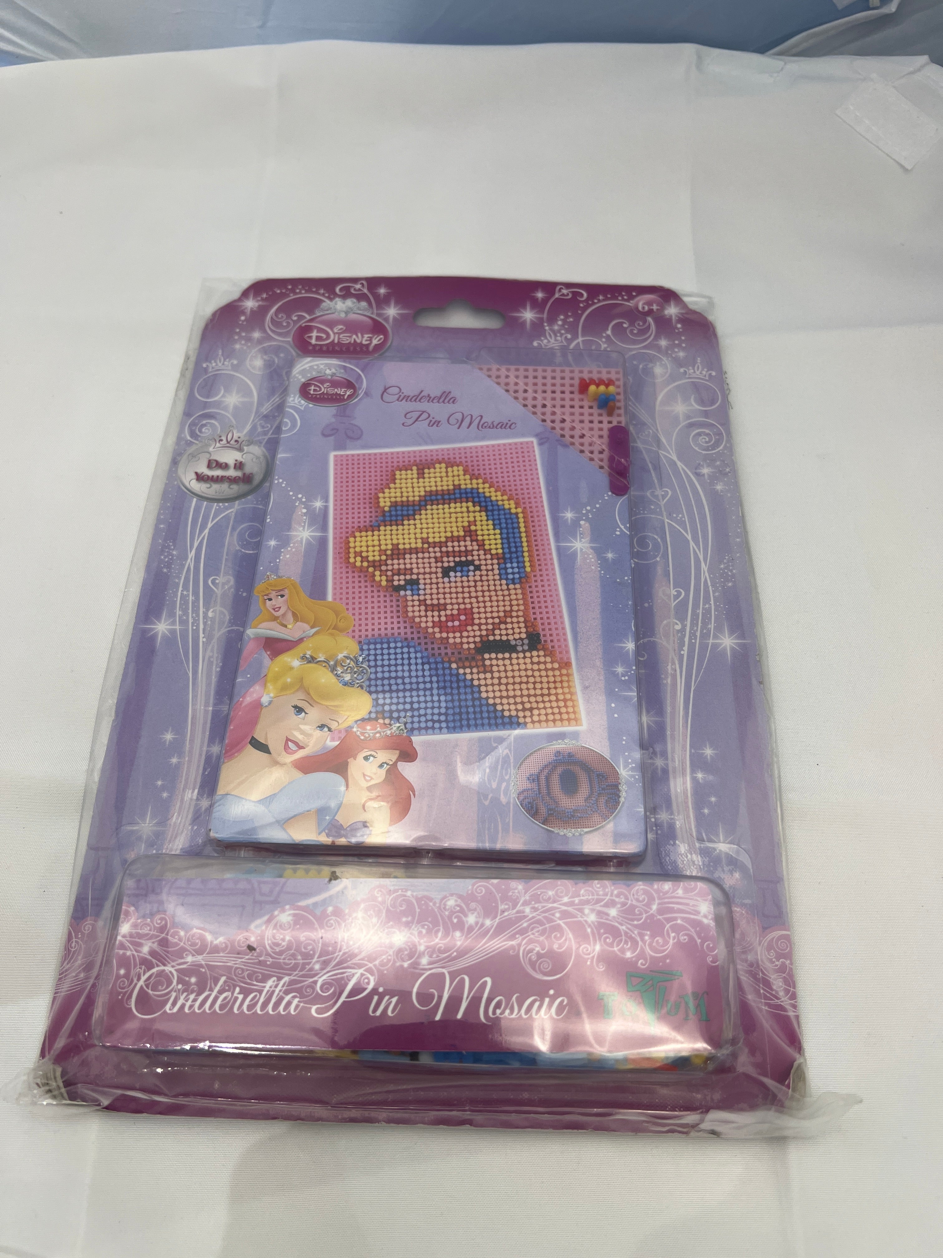 Disney Princess Blister Mosaic – Wondersaurus