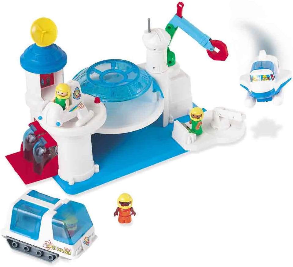 Pretend & Play: Space Station – Wondersaurus